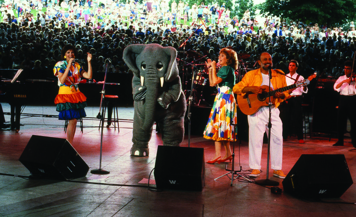 Building On Childhood Memories - A Chat with Sharon and Randi Hampson ...